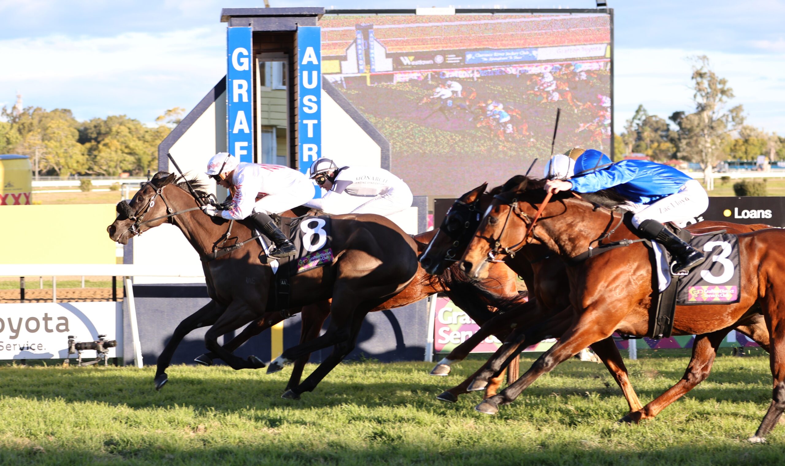 Snowden goes Ka Bling to win sixth Ramornie Handicap | Just Horse Racing