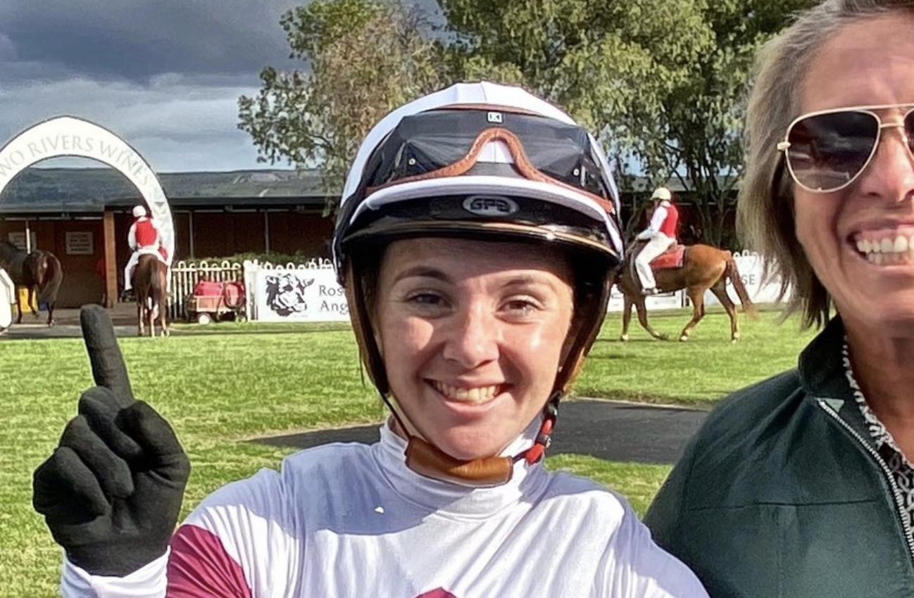 Apprentice jockey Bronte Simpson dies in car crash | Just Horse Racing