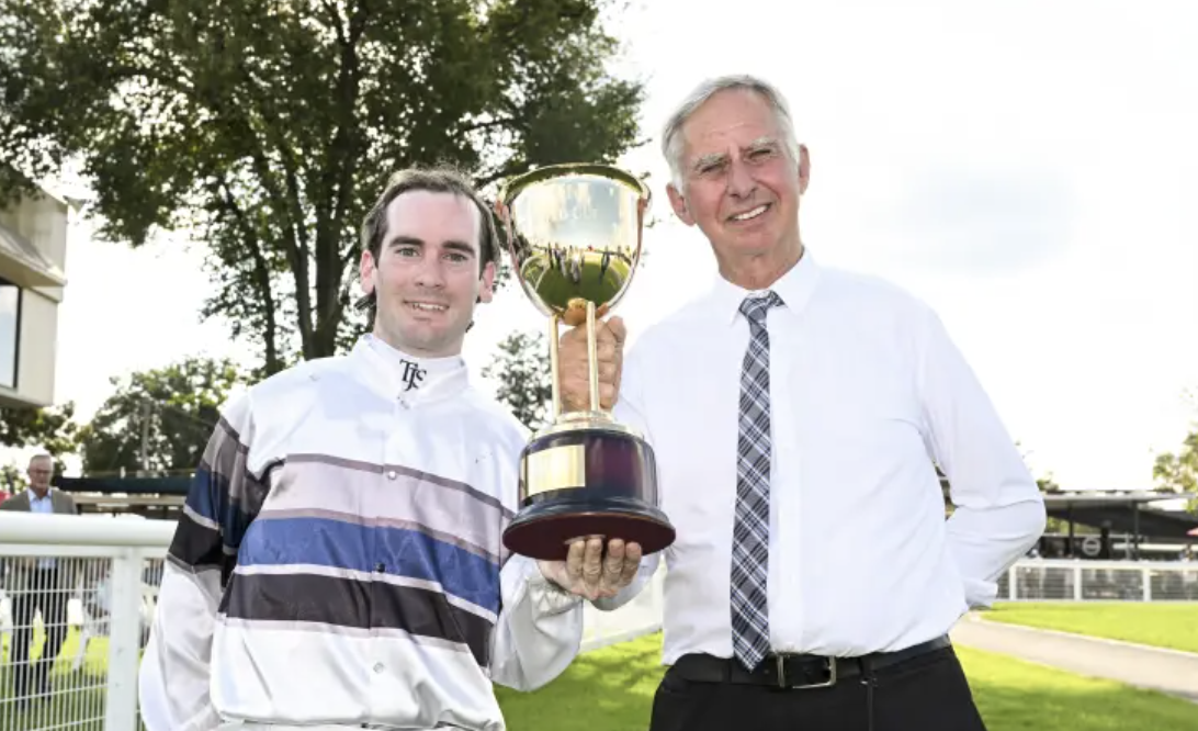 Ron Stubbs lands feature race double at Albury | Just Horse Racing