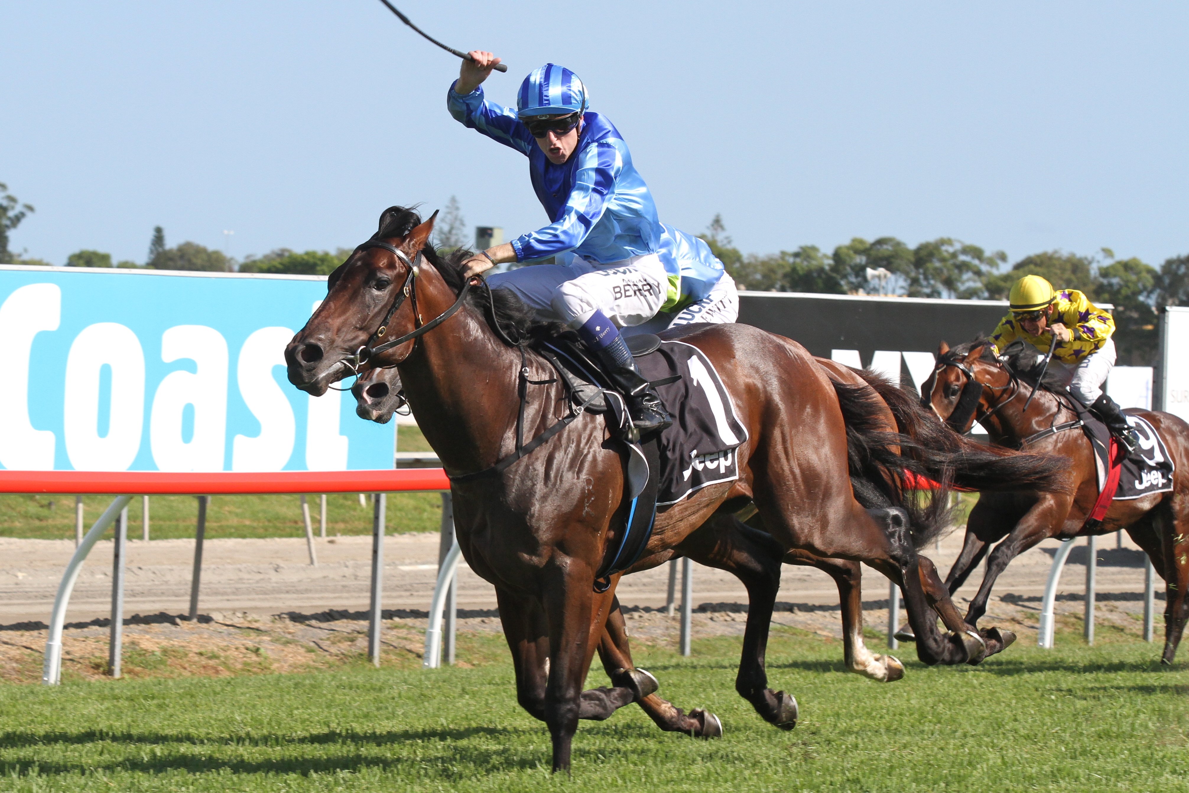 Nathan Berry stars in Unencumbered win | Just Horse Racing